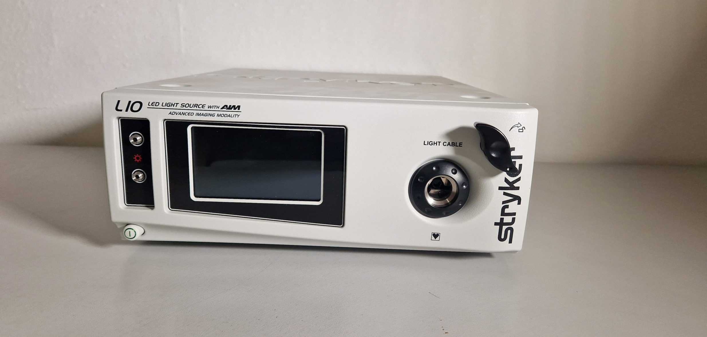 Stryker L10 LED Light Source – AM MEDICAL Germany