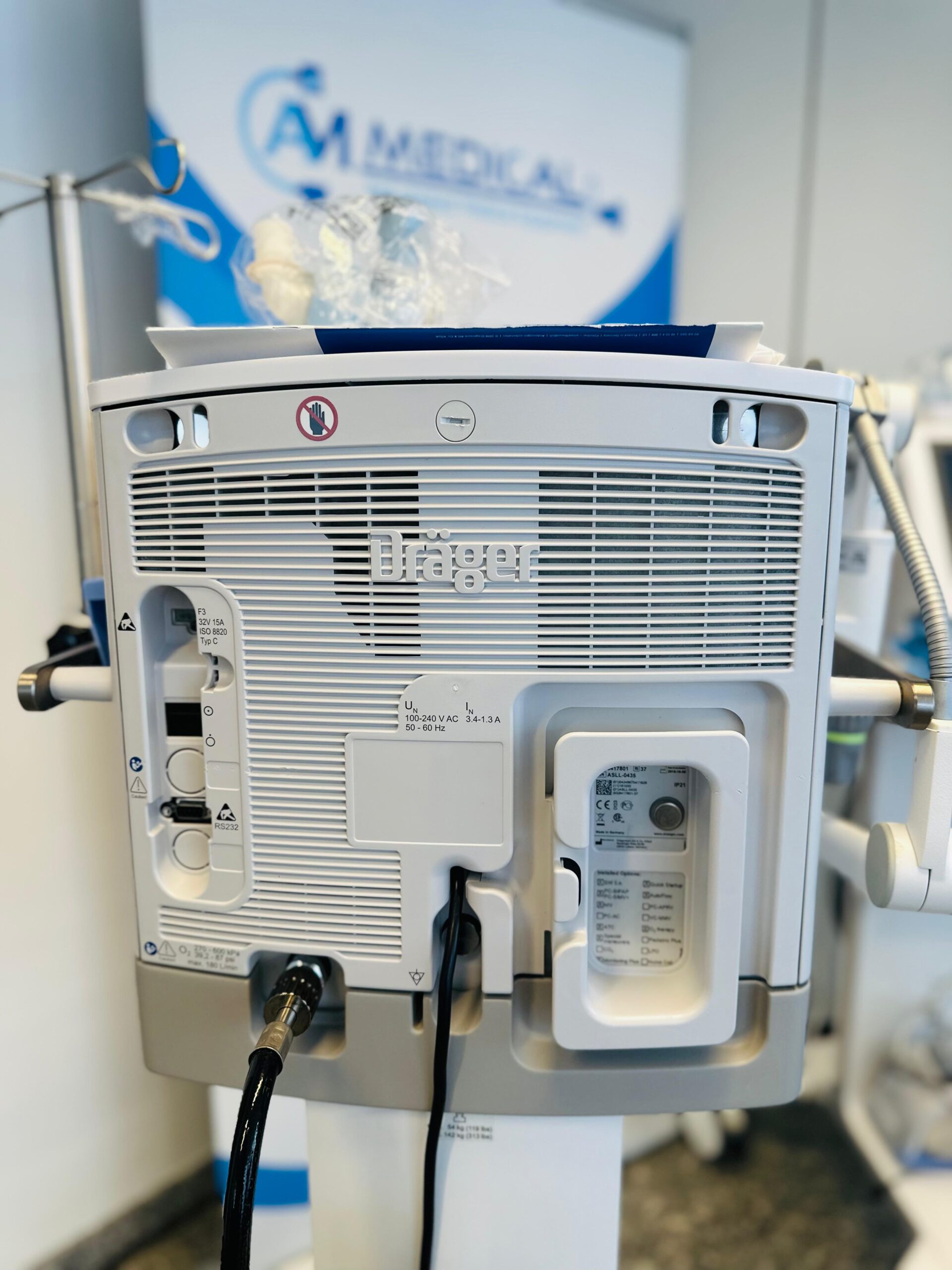 DRAEGER SAVINA 300 Selcet – AM MEDICAL Germany
